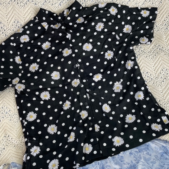 Vintage | Tops | Vintage Daisy Blouse Chest Pocket Semi Sheer Light Weight Hippy Boho Grannycore ...